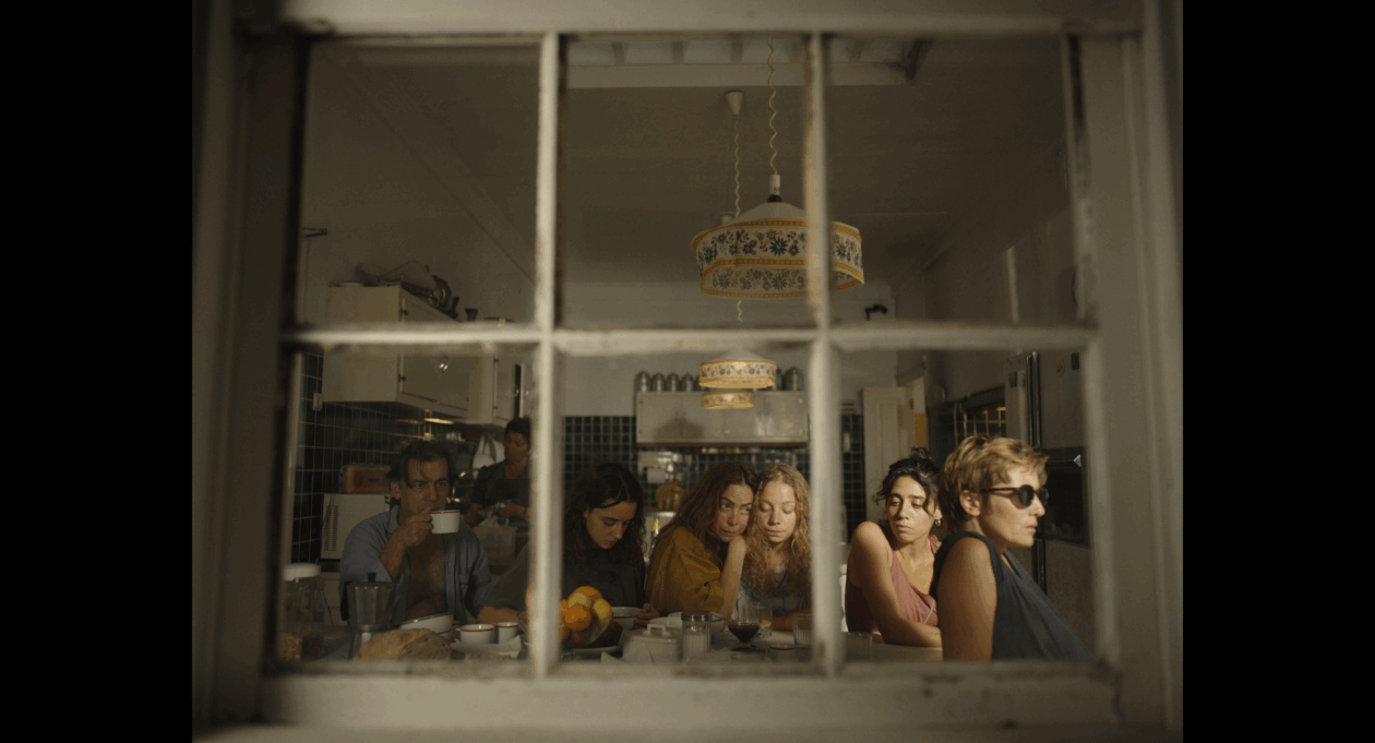 18 Holes to Paradise - Alpha Violet